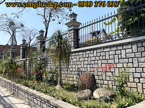 Mẫu hàng rào đẹp, tường rào đẹp đơn giản, thanh lịch, sang trọng