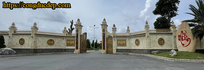 Mẫu hàng rào đẹp, tường rào đẹp đơn giản, thanh lịch, sang trọng